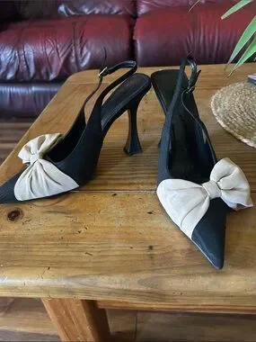 Sam Edelman | Shoes | Sam Edelman Onia Pump Size 8 | Poshmark